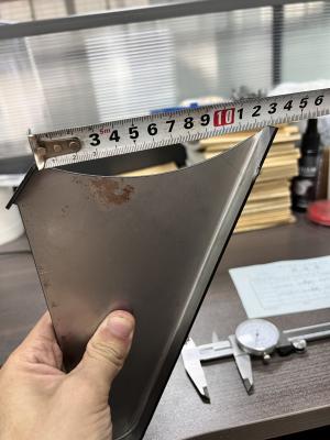 Cina Metalli di piastra di alta qualità. Durabile e resistente alla corrosione. Spessore e dimensione personalizzati. in vendita