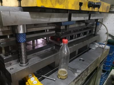 Cina Tappi metallici industriali – Resistenti all'usura, facile installazione, ingegneria di precisione, applicazioni multiple in vendita