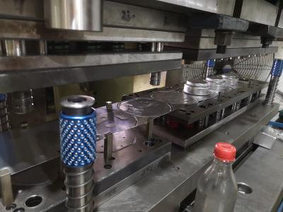 Cina Tappi metallici industriali – Resistenti all'usura, facile installazione, ingegneria di precisione, applicazioni multiple in vendita