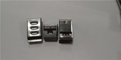 China Metal de anodização da precisão que carimba para SS 304 o grampo de 412 cabos à venda