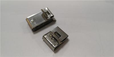 China Metal de anodização da precisão que carimba para SS 304 o grampo de 412 cabos à venda