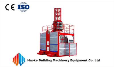 China Grua personalizada do material de construção 380v/50Hz com a única ou gaiola gêmea à venda