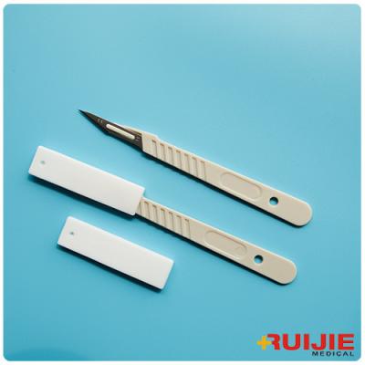 China Surgical blade stainless or carbon steel various specification sterile surgical blade with handle for sale