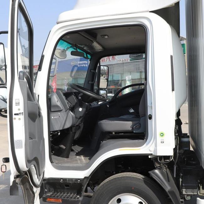 2024 Hot Sale Isuzu Cargo Truck HOWO Light Truck