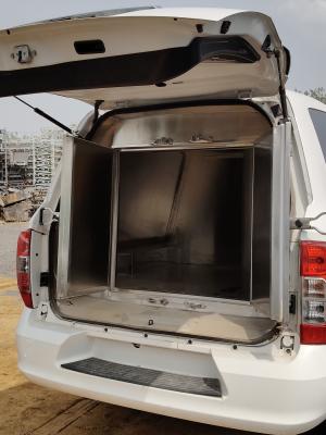 Cina Dongfeng Rich 6 Cash Transport Truck 8AT Transmission Diesel Pickup in vendita