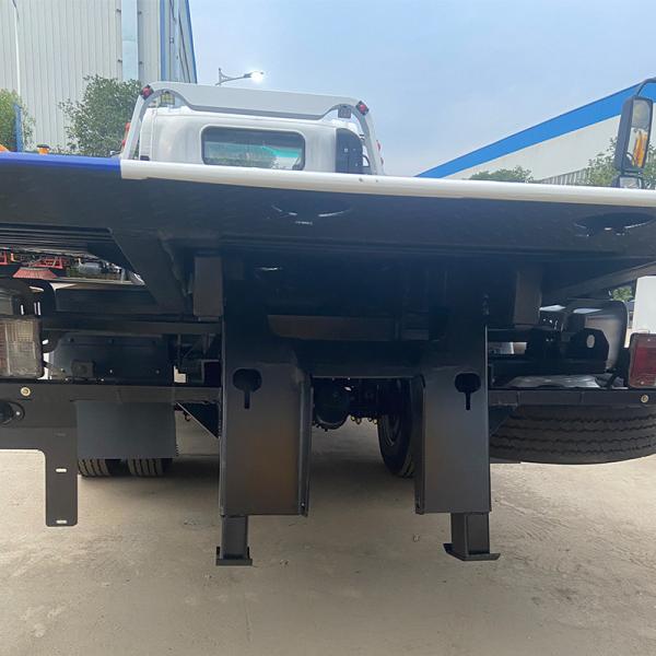 Quality 10000kg 15000kg Tow Truck Wrecker JAC Electric Motor Wrecker for sale