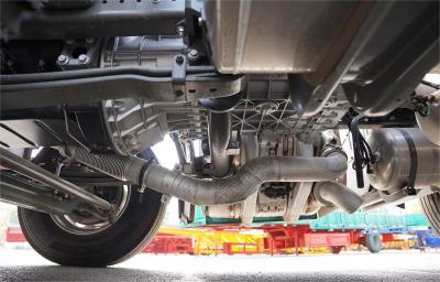Cina ZZ3167M3811 Sinotruk Howo 8x4 Dump Truck 300L-400L Serbatoio di carburante in vendita