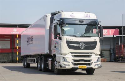 Cina Chenglong M3 CNG Tractor Trailer con 14 marcia in avanti trasmissione manuale in vendita