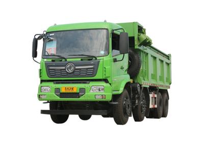 Un camion de 12 tonnes pour la construction urbaine est équipé d'un système ESC et multimédia