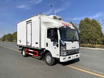 Cina Camionetto frigorifero Isuzu M100 di alto livello e resistente per il trasporto a breve distanza in vendita