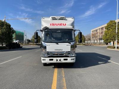 Cina Controllo di buona temperatura Isuzu M100 Camion frigorifero Camion leggero in vendita