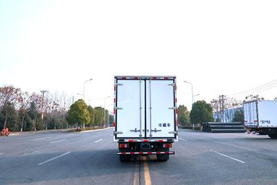Cina Kv 100 3 X Freno a aria a fila singola 4,5 tonnellate Frigo camion in vendita in vendita