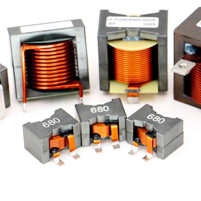 Cina Induttori di potenza ad alta corrente PQ/RM/EP/EQ/Toroide tipo magnetico blindato a bordo di filo piatto in vendita