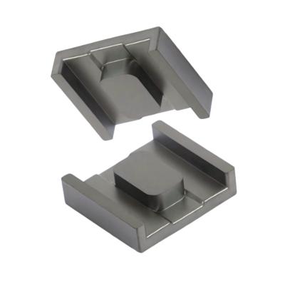 China EDI17/9.0 Typ Weichmagnetischer Mn-Zn Leistungstransformator Ferritkern zu verkaufen