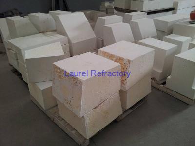 China Ladrillos refractarios del corindón incombustible en venta