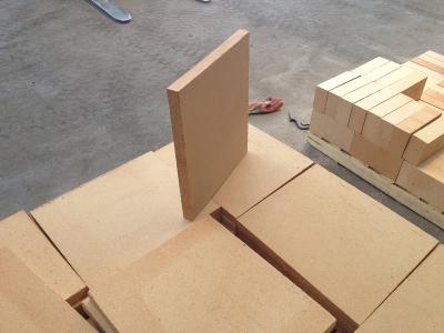 China High Strength Fire Clay Bricks Special Shaped Insulating Firebrick Low Thermal Conductivity for Pizza Oven for sale