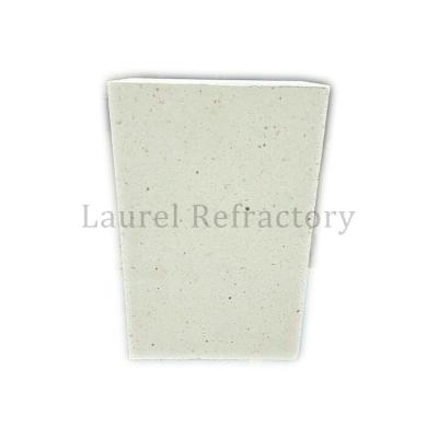 China High Mechanical Strength High Alumina Kiln Refractory Bricks for cement rotary kilns for sale