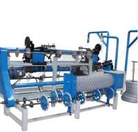 China Automatic Diamond Mesh Chain Link Fence Machine for Cyclone Wire for sale