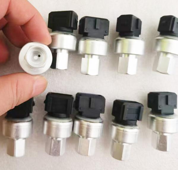 Quality Pressure Sensor 15103658 for L150F L350F Loader for sale