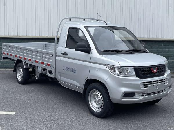 Quality Commercial Wuling GLORY Card EV 2023 Single Row Basic Mini Truck with Ride-On for sale