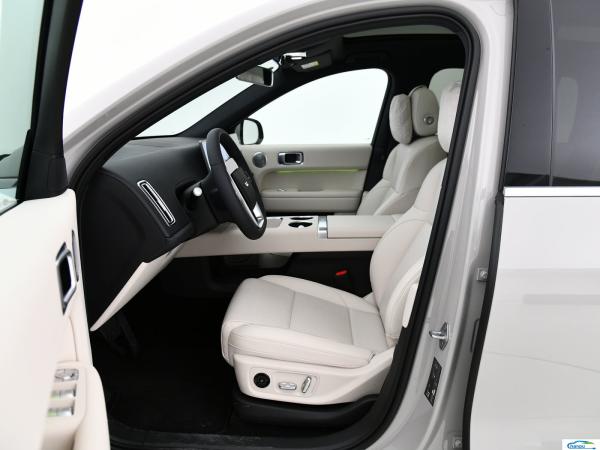 Quality L6-2024 Pro Commercial Vehicle Seating Capacity of 5 for Lixiang's Energy for sale