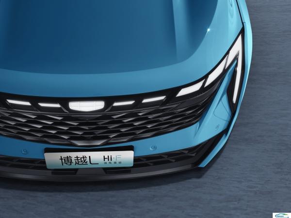 Quality Discover the Gas-Electric Hybrid Boyue L Compact Car by Geely with Dark Interior for sale