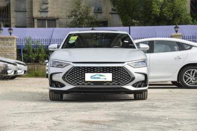 Cina BYD PHEV Car Dm-2024 Dm-I Glory Versione 121Km Tipo Elite Caratteristiche Sistema Veicolo medio-grande in vendita