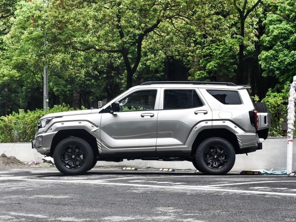 Quality Experience the Thrill of Off-Roading with GWM Tank 400 Hi4-T Hybrid PHEV Off for sale