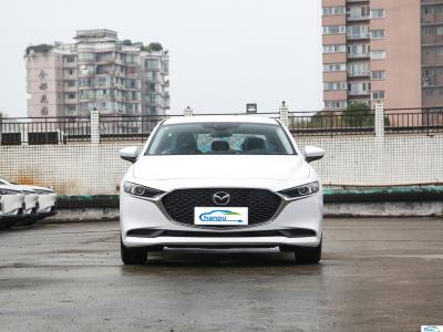 Cina 2023 Mazda 3 Axela 1.5L SUV a benzina automatica berlina TPMS e fari a LED inclusi in vendita