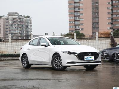Cina 2023 Mazda 3 Axela 1.5L SUV a benzina automatica berlina TPMS e fari a LED inclusi in vendita