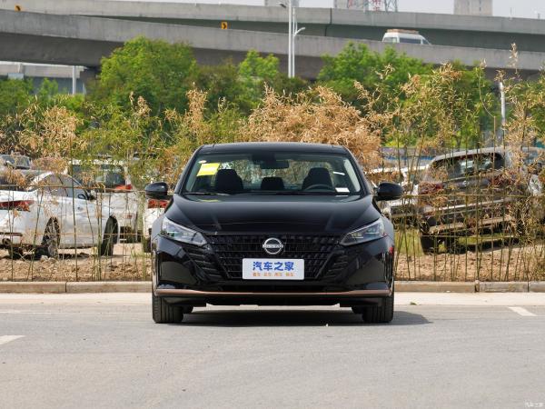 Quality Multi-link Rear Suspension Equipped Dongfeng Nissan Teana Sedan Gasoline for sale