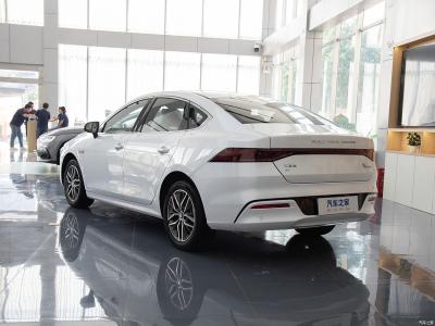 Cina Rivoluzionate la vostra esperienza di guida con la 2024 BYD Qin Plus EV e la DM-i Hybrid Sedan in vendita