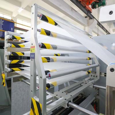 중국 PLC 제어 800개/분 아기 기저귀 제조 기계, 전문 해외 교육 포함 판매용