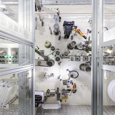 중국 PLC 제어 800개/분 아기 기저귀 제조 기계, 전문 해외 교육 포함 판매용