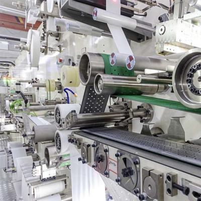 Cina Linea di produzione assorbenti igienici con rendimento del 98% Fornitore di fabbrica ISO9001 Controllo PLC in vendita