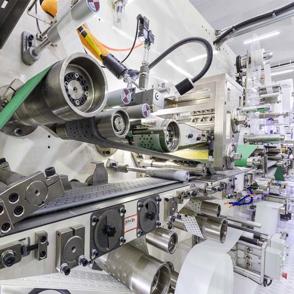 Quality High Efficiency 1200pcs/min Full Automatic Sanitary Pad Making Machine with CE for sale