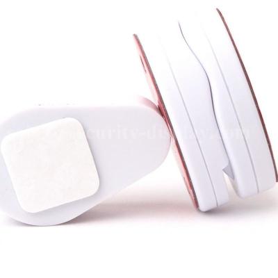 China Retractable Anti-Theft Display Pull Box with Magnetic Head for sale