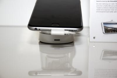 China Power and Alarm Acrylic Anti Theft Display Stand for Smart Phone for sale