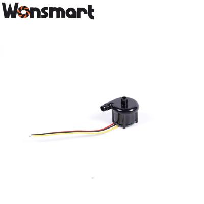 Cina Ce RoHS 5Kpa Mini Ventilatore Centrifugo senza spazzole Ventilatore a motore 12v DC in vendita