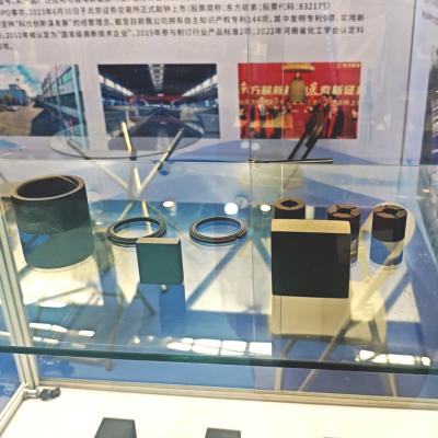 China High Anti Oxidation Crucibles Graphite Isostatic Refractory Graphite Block for sale