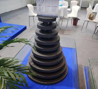 China Bloco de grafite isostático liso para aquecedor e crisol 100 Mpa resistência à compressão à venda