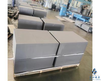 China Isostatisch glad grafietblok 12 μm korrelgrootte met hoog smeltpunt Te koop