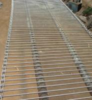 China Flat Flex Metal Food Processing Mesh Belt Wire Conveyor 1-3mm Wire Diameter 0.2-4m Width for sale