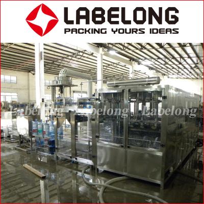 Cina 5 controllo automatico 3 dello SpA dell'imbottigliatrice 300BPH del barilotto di gallone in 1 in vendita