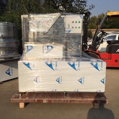 Cina 5 acciaio inossidabile semiautomatico della macchina di rifornimento dell'acqua di gallone 304 in vendita
