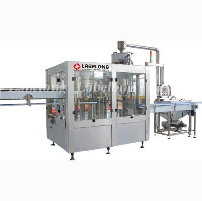 Cina imbottigliatrice dell'acqua minerale 500ml in vendita