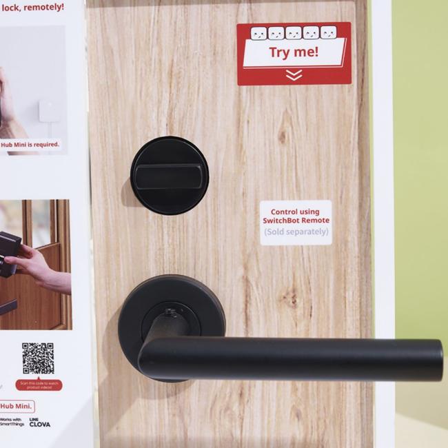 Custom smart lock display stand side view