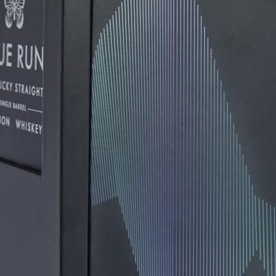 Cina Scatola antica in legno per confezionamento vino, capacità 750ml, con design raster 3D in vendita