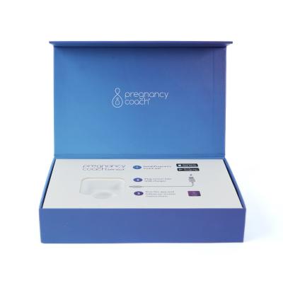 China Customized Clamshell Rigid Box Eco Friendly Electronics Packaging With Magnetic Closure for sale