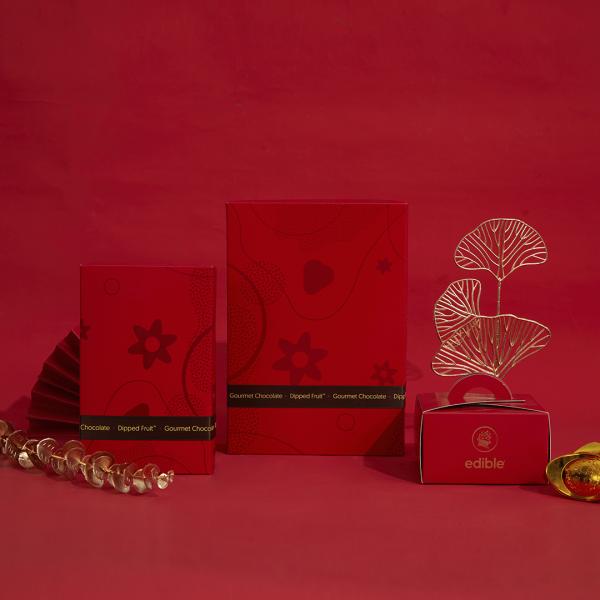 Quality Handmade Red Small Gift Packaging Box With Foldable Base Lid And Handle for sale